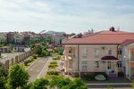 Deluxe Apartment with Olympic Park View in Chistye Prudy (Staroobryadcheskaya Street No:62, Urban-Type Settlement of Sirius), otel  Krasnodarski krayından