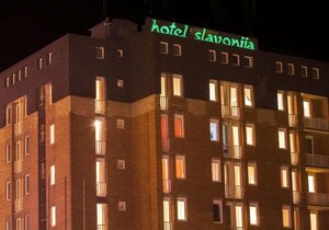 Hotel Slavonija (Vukovar-Syrmia County, Vinkovci, Vinkovci), otel  Vinkovci'den