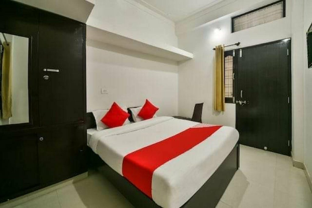 Otel Capital O 82629 Hotel Prithvi Lok, Udajpur, foto