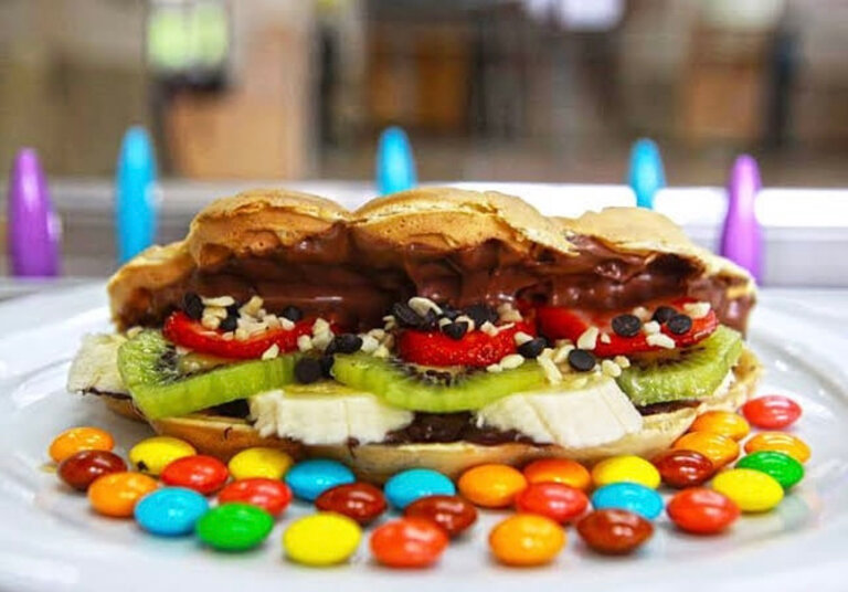 Kafe Keyf-i Kumpir & Waffle®, İstanbul, foto