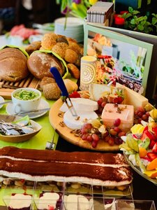 Cafe Jacob (Brandenburg, Potsdam-Mittelmark, Torstraße, 3), kafe  Brandenburg'dan