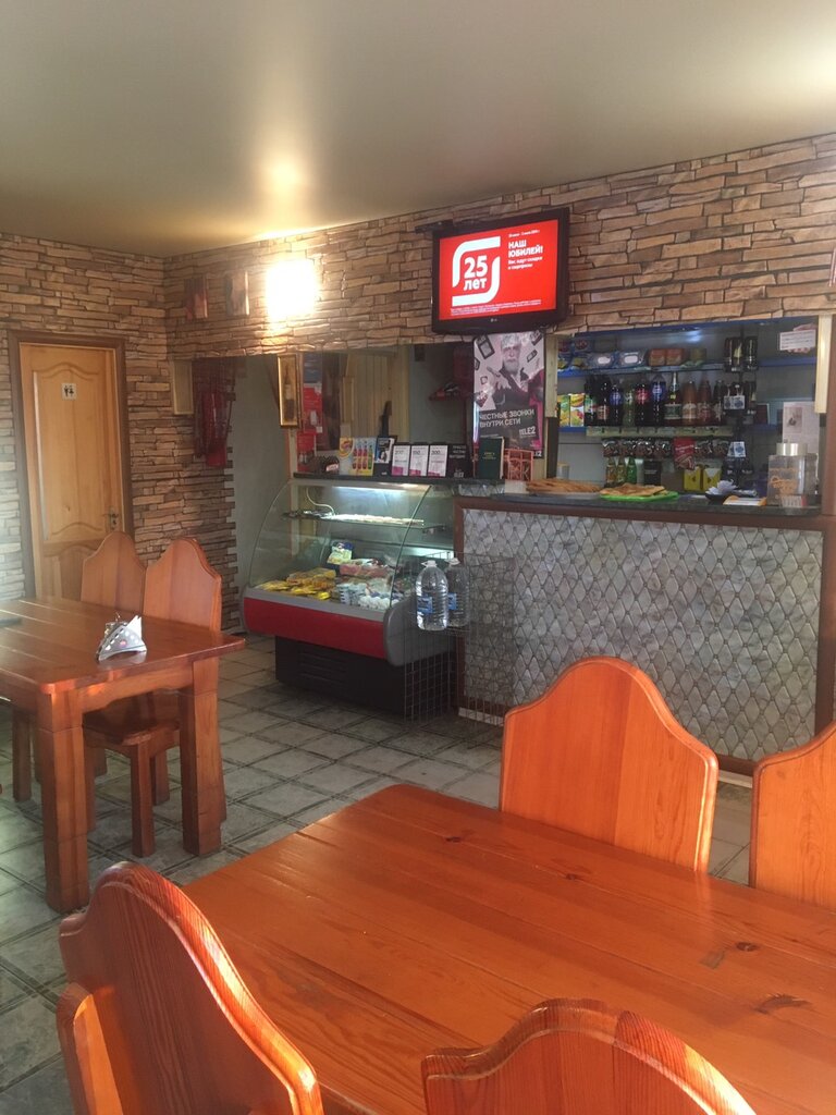 Kafe Ural M-5 1035km M-5, Samarskaya oblastı, foto