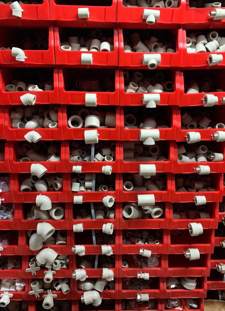 Banyo ve klozet mağazaları Santekhnika Ss, Krasnogorsk, foto