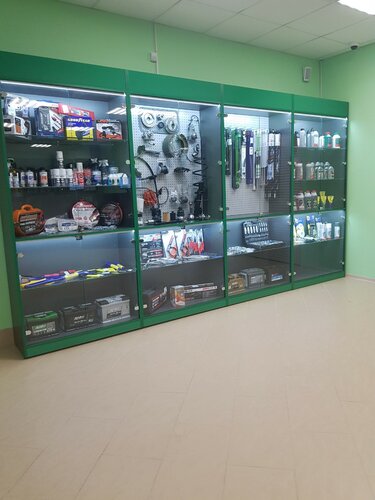 Photo: Autobeat, auto parts and auto goods store, Mazyr, plošča Maksima ...