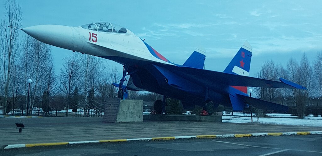 Teknoloji anıtı Истребитель Су-27, Lipetskaya oblastı, foto