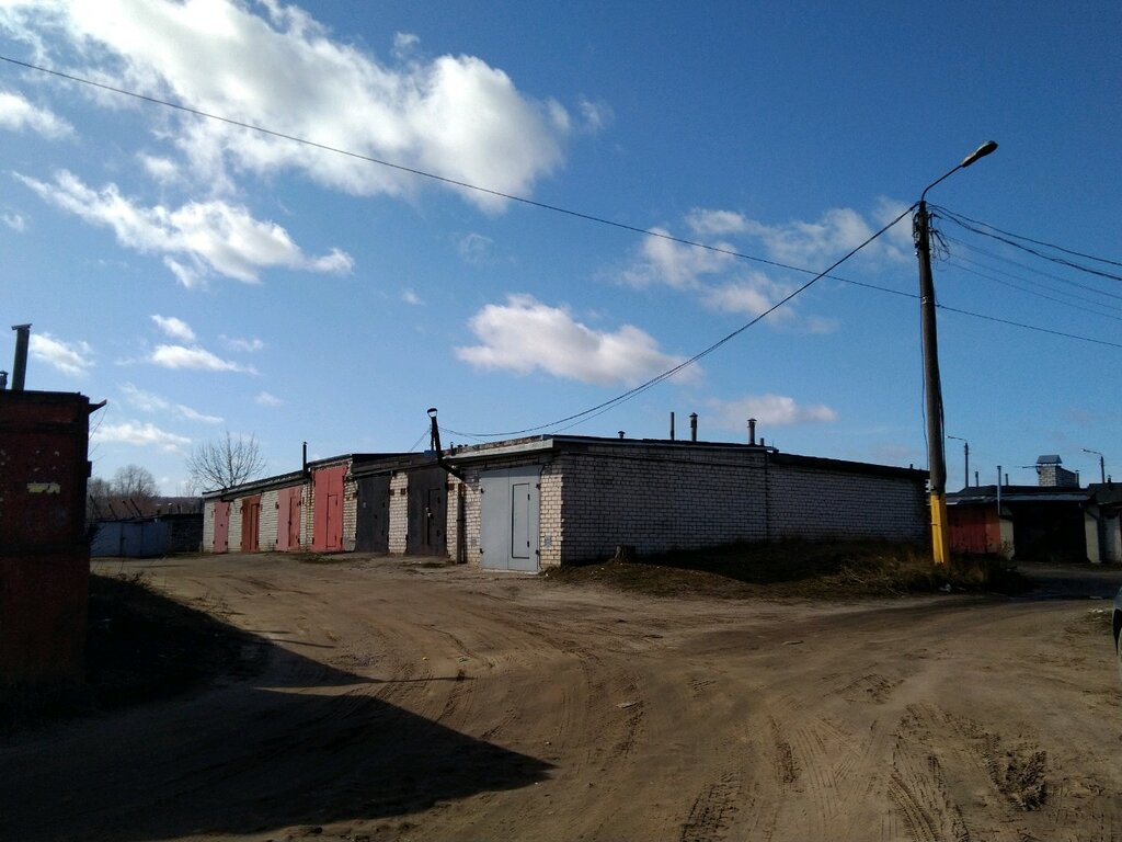 Garajlar ГК Орлик, Briansk, foto
