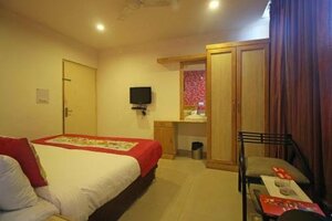 Oyo Flagship 046 Vaishali Max Hospital (State of Uttar Pradesh, Ghaziabad District, tekhsil Gaziabad, Ghaziabad, Vayshali, Sektor 1), otel  Uttar Pradeş'ten