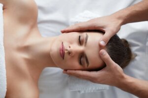 Eduardo Pasqua Osteopata (Piedmont, Torino, Via Montello, 18), tıp merkezleri ve klinikler