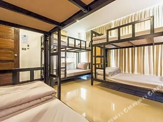 Otel Full stop. Hostel Chiang Mai, Chiang Mai, foto