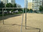 Футбольная площадка (Krasnodar, Prikubanskiy City administrative district, mikrorayon Moskovskiy), spor alanı  Krasnodar'dan