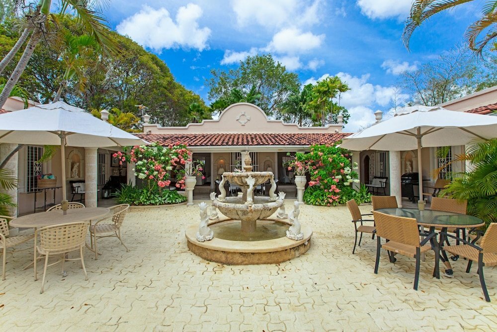 Otel Shangri La, Dünya, foto