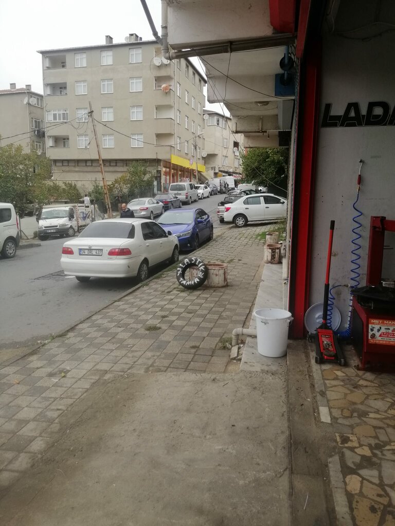 Oto kaporta Özder Oto. Kaporta, boya, İstanbul, foto