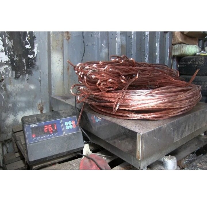 Geri dönüşüm maddeleri ВЦМ Волга, Engels, foto