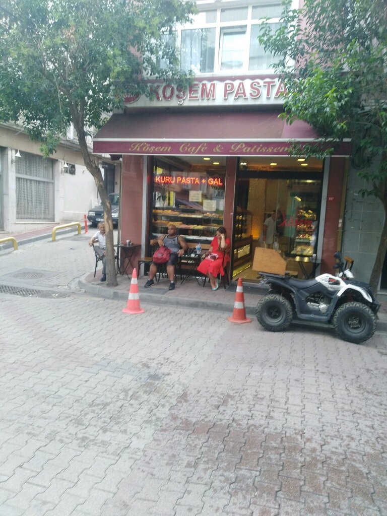 Pasta, şekerleme ve tatlı Köşem Pastanesi, İstanbul, foto