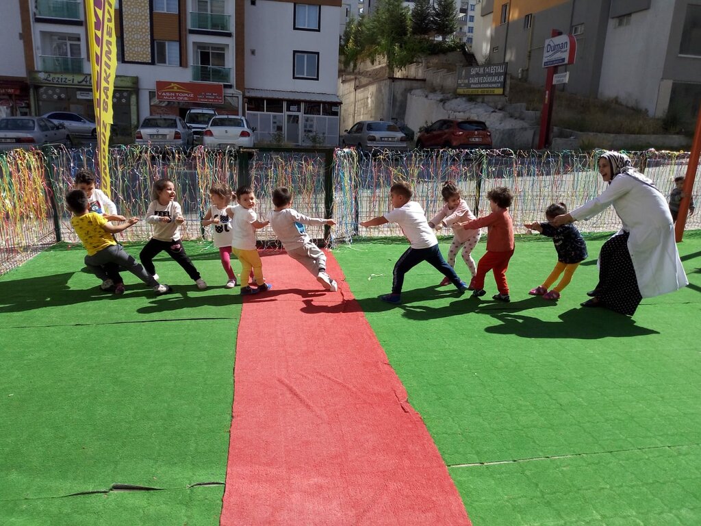 Özel okul Özel İdealim Anaokulu, Talas, foto