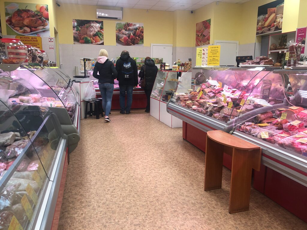 Kasap, şarküteri Vash Myasnoy, Saint‑Petersburg, foto