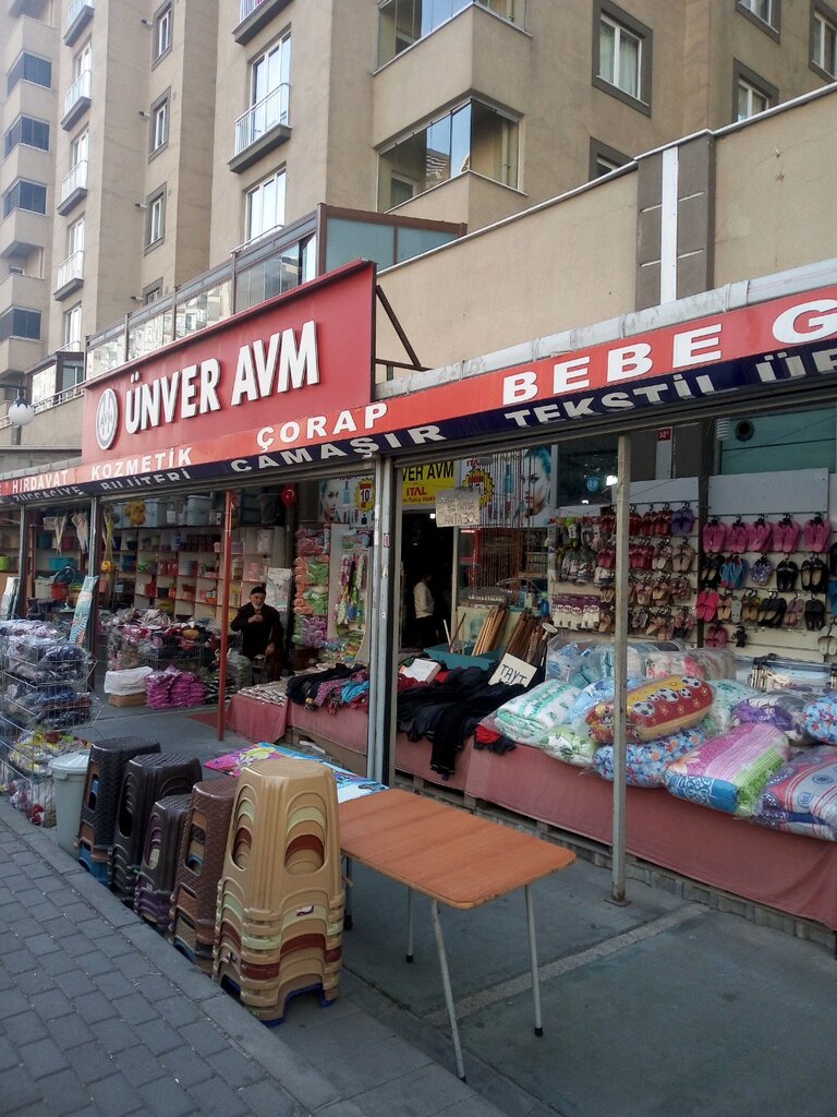 Züccaciye mağazaları Ünver Avm, İstanbul, foto