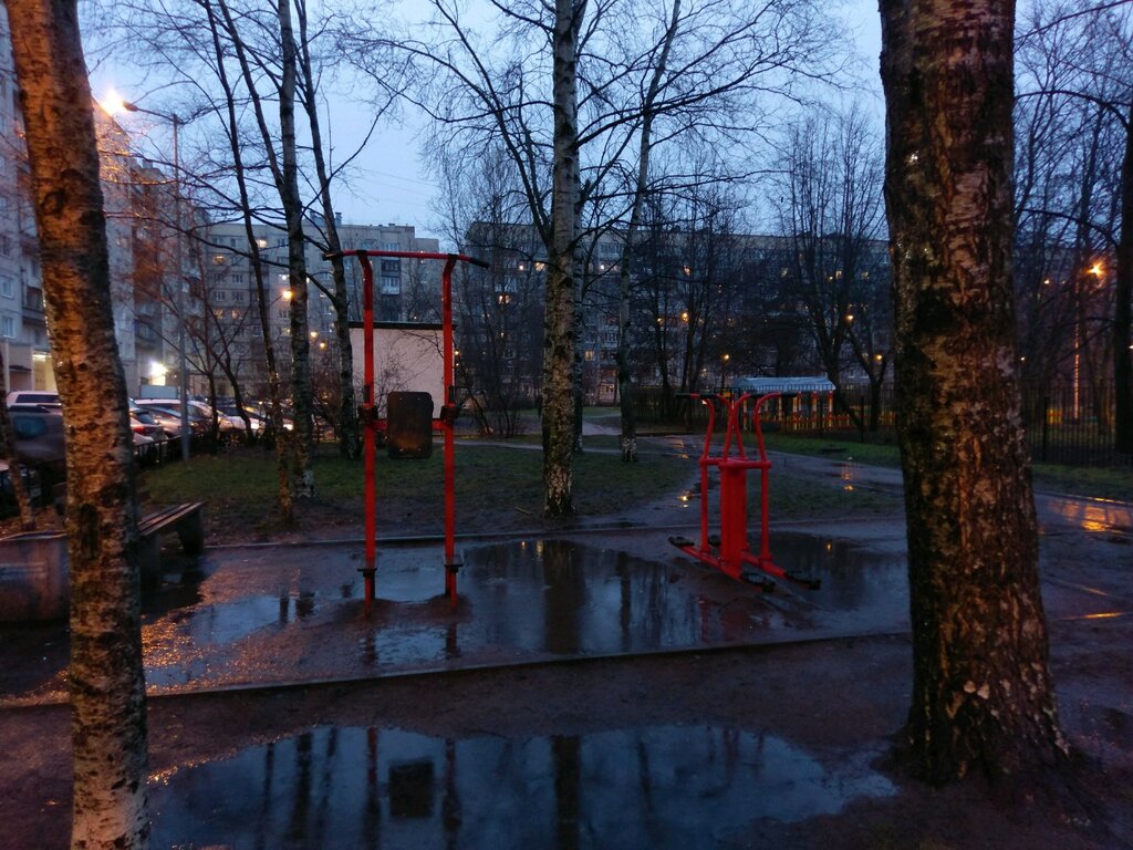 Spor alanı Спортплощадка, Saint‑Petersburg, foto