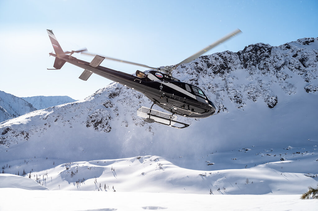 Havacılık şirketleri Avia-May, İrkutskaya oblastı, foto