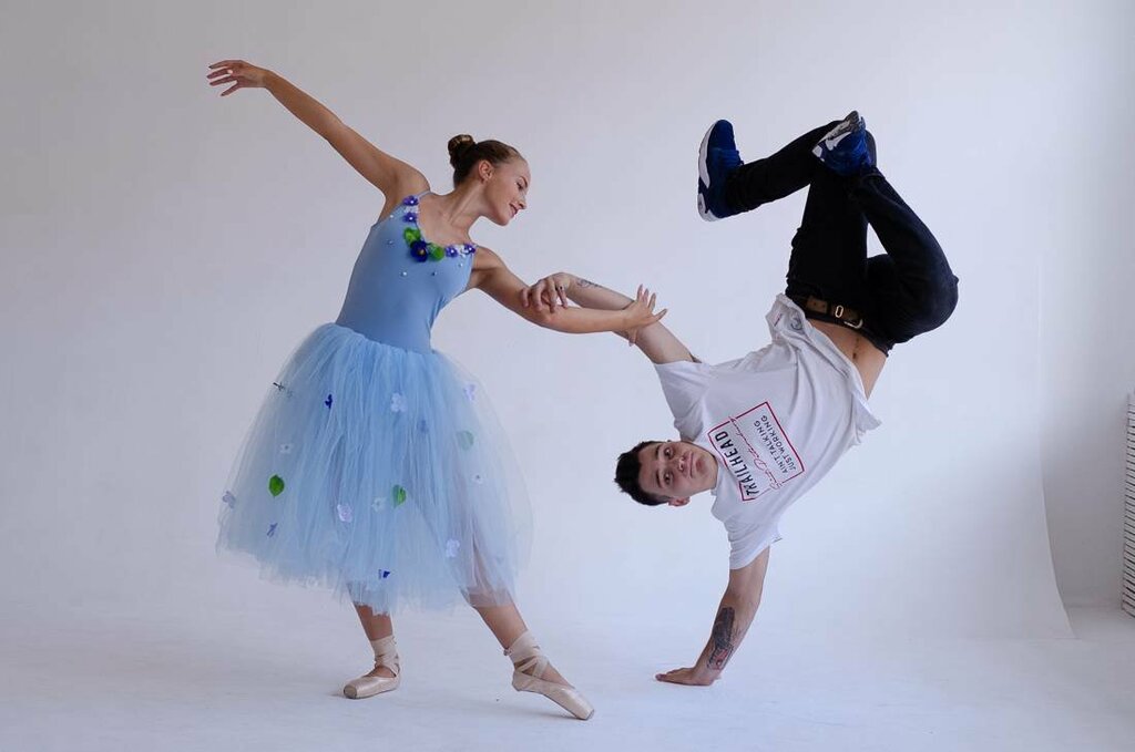 Dans okulları Arka Solntsa, Saint‑Petersburg, foto