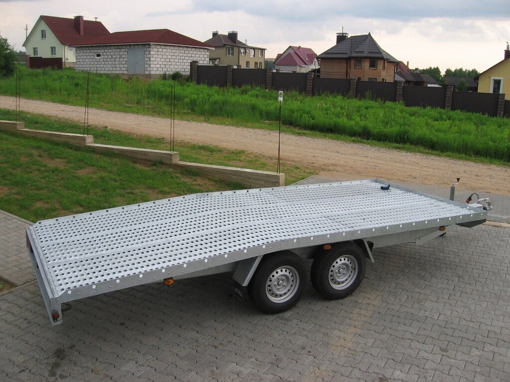 Araç römorkları Аренда прицепов и лафетов в Минске, Minskaya oblastı, foto