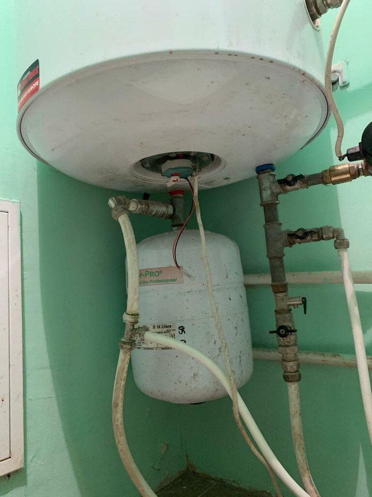 Su, ısıtma, kanalizasyon sistemleri Repair of aapm water heaters and air conditioners, Moskova, foto