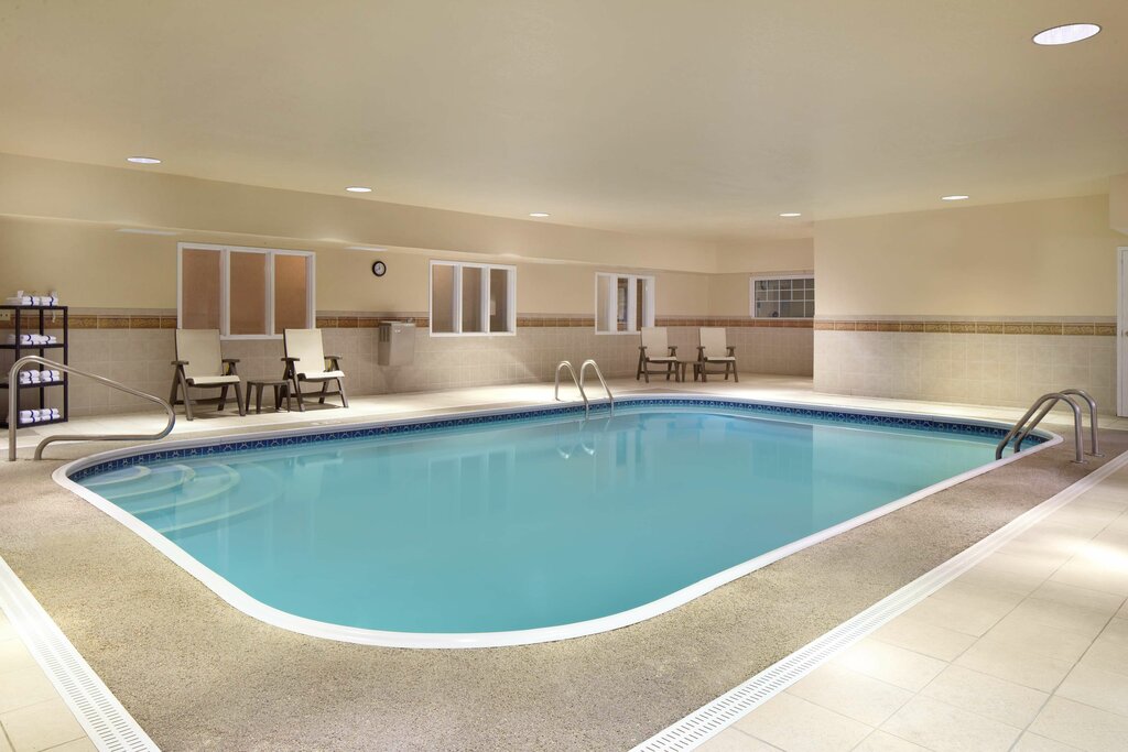 Otel Country Inn & Suites by Radisson, Champaign, foto