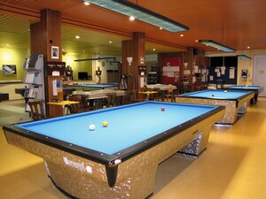Académie Lausannoise de Billard (Vaud, Lausanne), spor ve eğlence merkezi  Lozan'dan