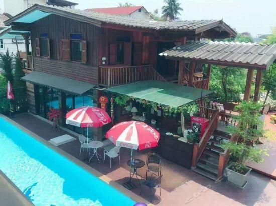 Otel Capital O 1051 Pagoda House, Chiang Mai, foto