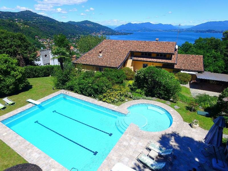 Emlak ofisi Agenzia Immobiliare Farinaccio Giuseppe, Piyemonte, foto