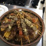 Anhor (Olimlar koʻchasi No:49A), kafe  Karşı'dan