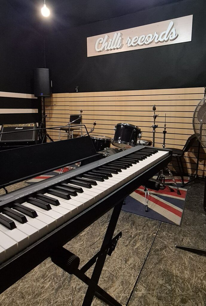 Ses kayıt stüdyoları Chilli records, Minsk, foto