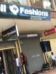 Rovell Fashion (Chiparamba Road No:111, Independence), giyim mağazası  Zambiya'dan
