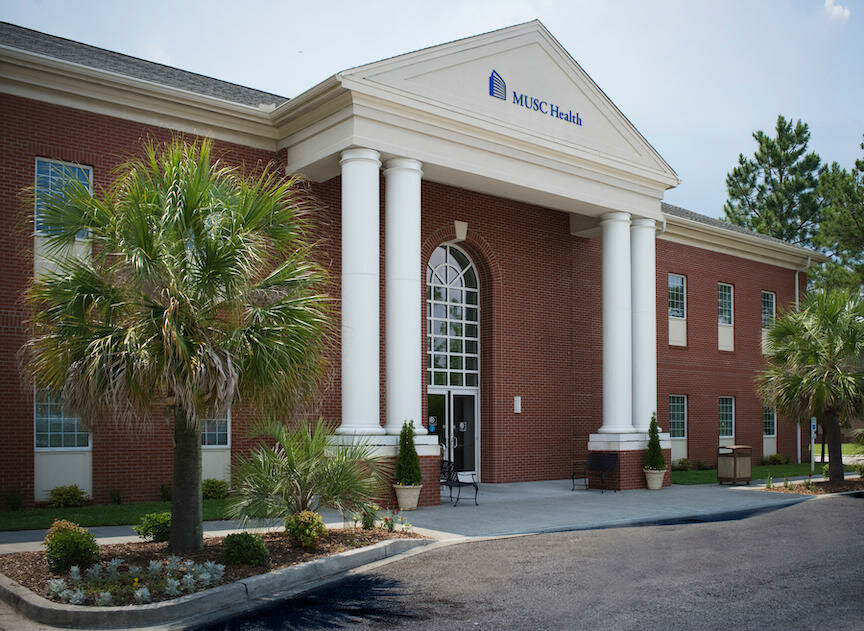 Tıp merkezleri ve klinikler West Ashley Medical Pavilion, Güney Carolina, foto