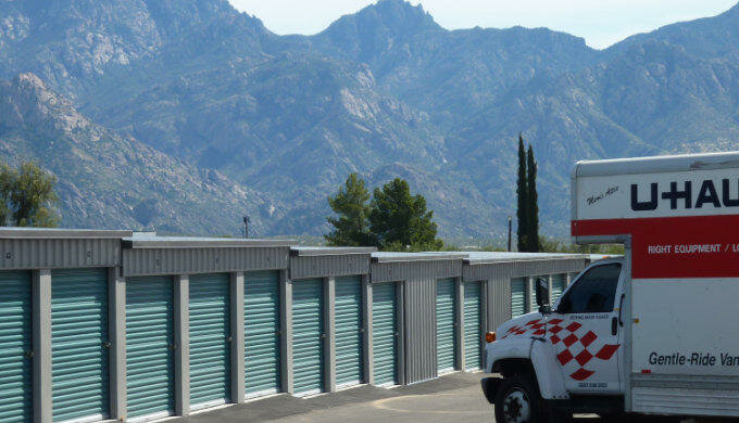 Depo hizmetleri First Plaza Storage, Arizona Eyaleti, foto