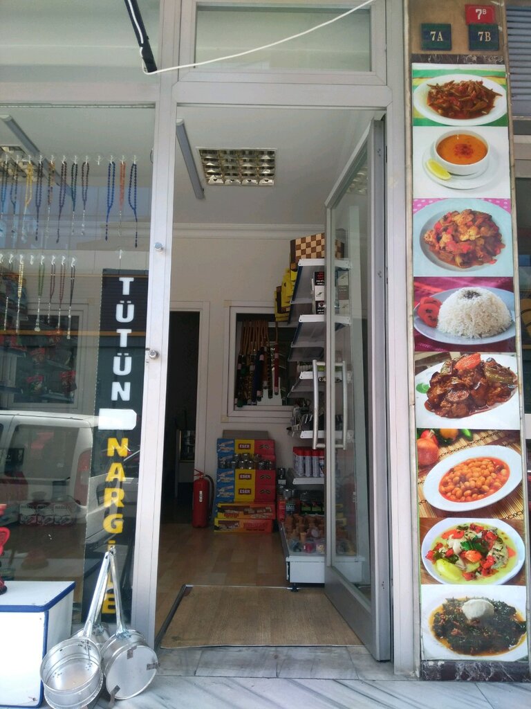 Tütün, sigara mağazaları Mr &mrs Tobacco, İstanbul, foto