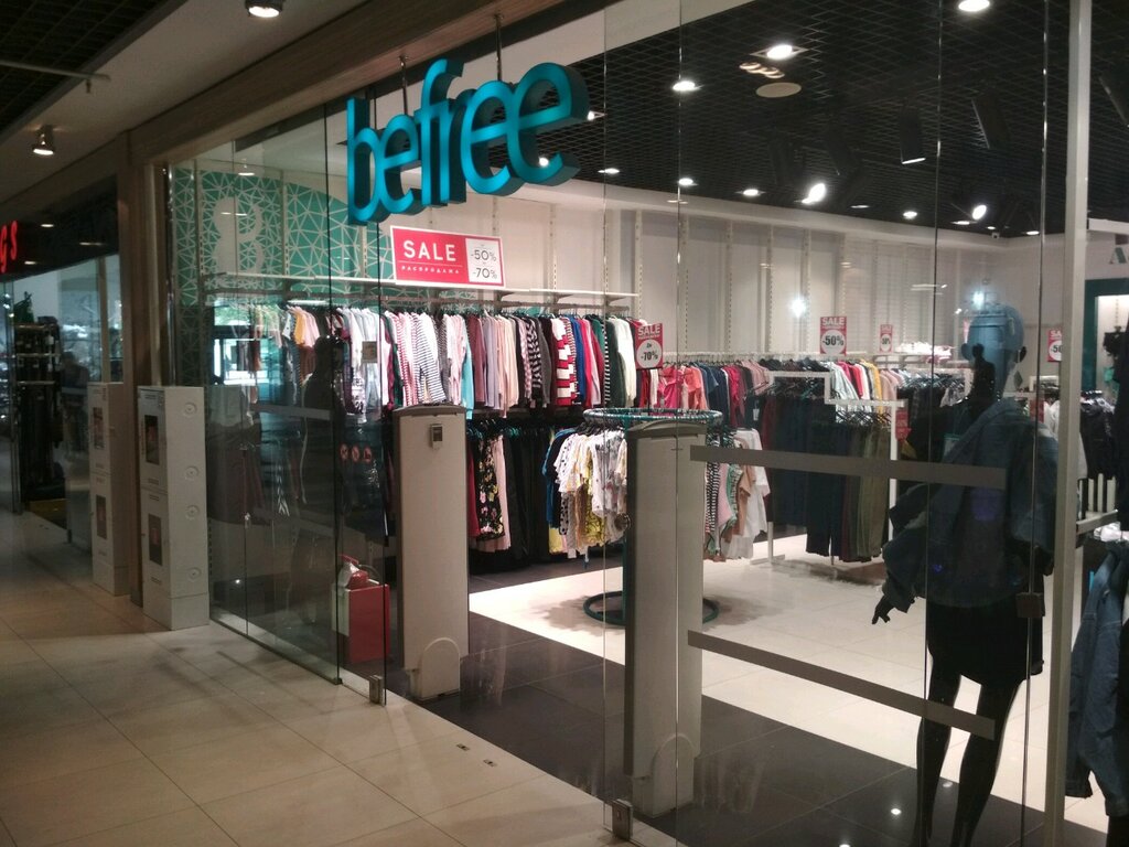 Giyim mağazası befree, Vitebsk, foto