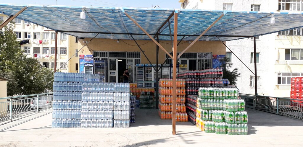 Alkolsüz içecekler Soft Drinks, Mergilân, foto
