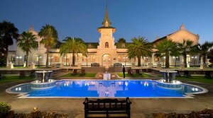 Monomotapa Hotel (Harare, Park Lane), plaj  Harare'den