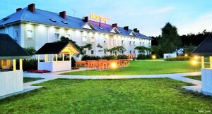 Hotel (Masovian Voivodeship, Gmina Wiejska Mińsk Mazowiecki, Grębiszew), otel  Masovyan Voyvodalığı'ndan