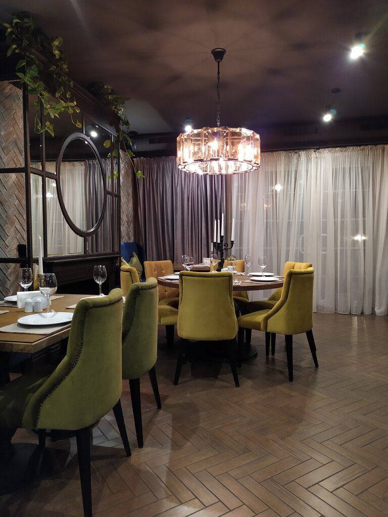 Restoran Manavi, Zelenogradsk, foto