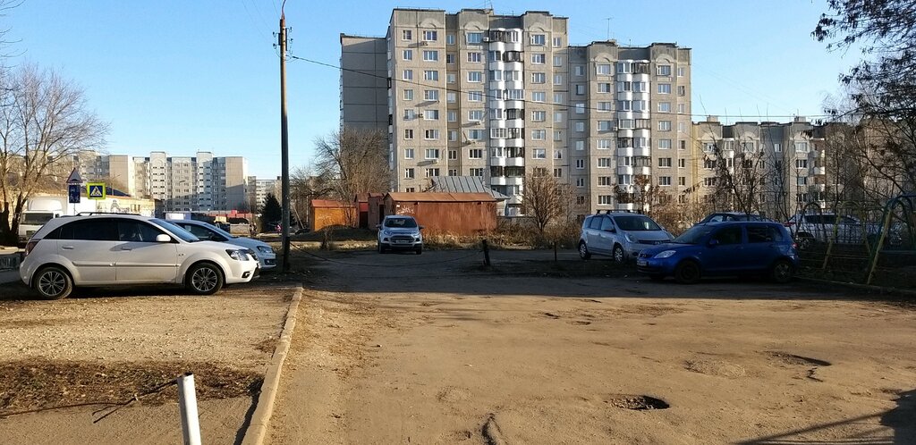 Otoparklar Parking lot, Vladimir, foto