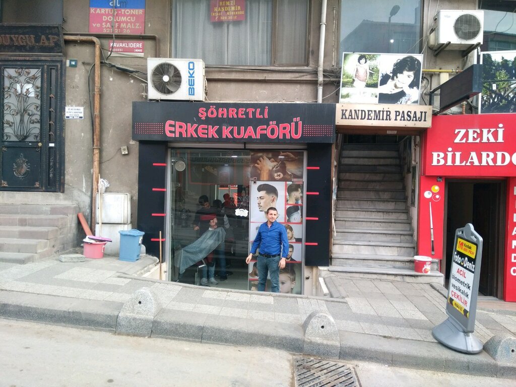Berberler Şöhretli Erkek Kuaförü, İstanbul, foto