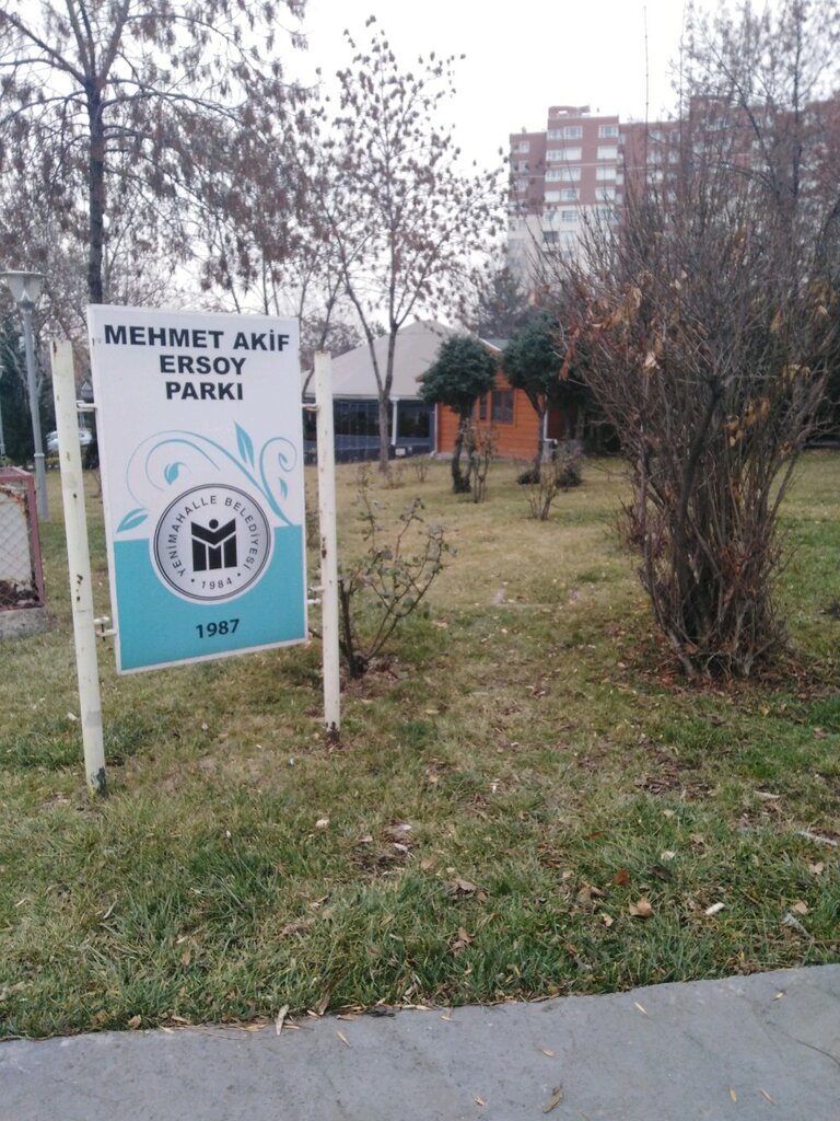 Parklar ve ormanlar Mehmet Akif Ersoy Parkı, Ankara, foto