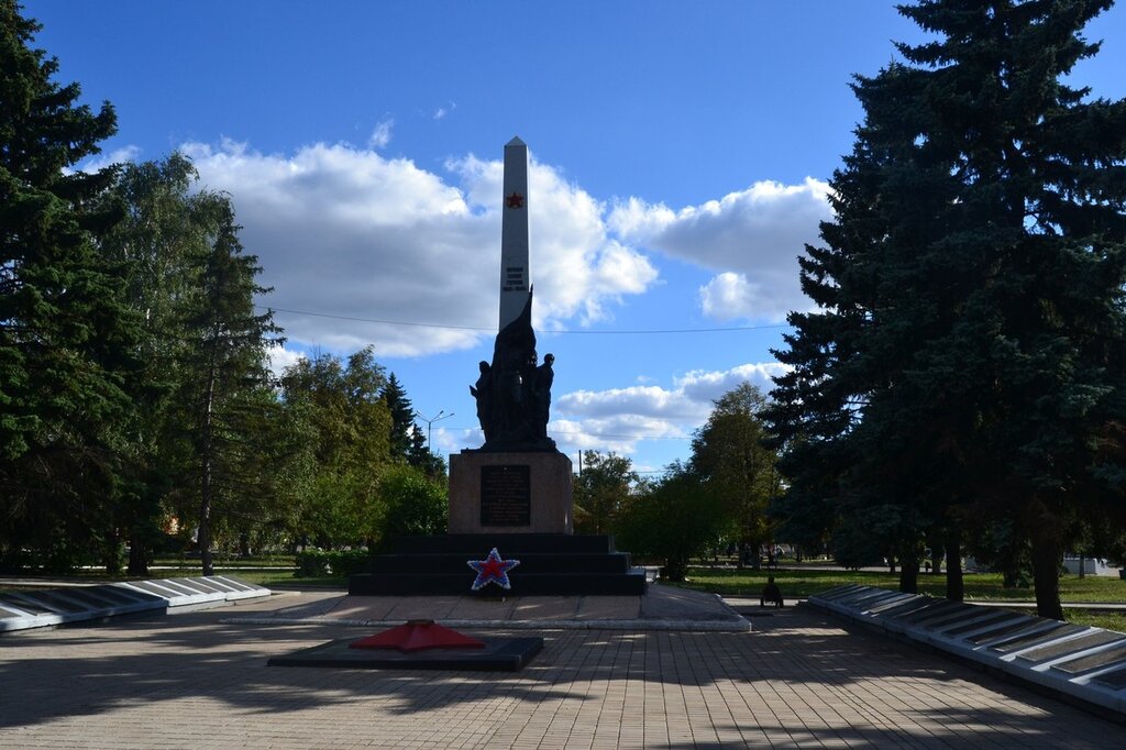 Anıt, heykel Мемориал Великой Отечественной войны, Debaltsevo, foto