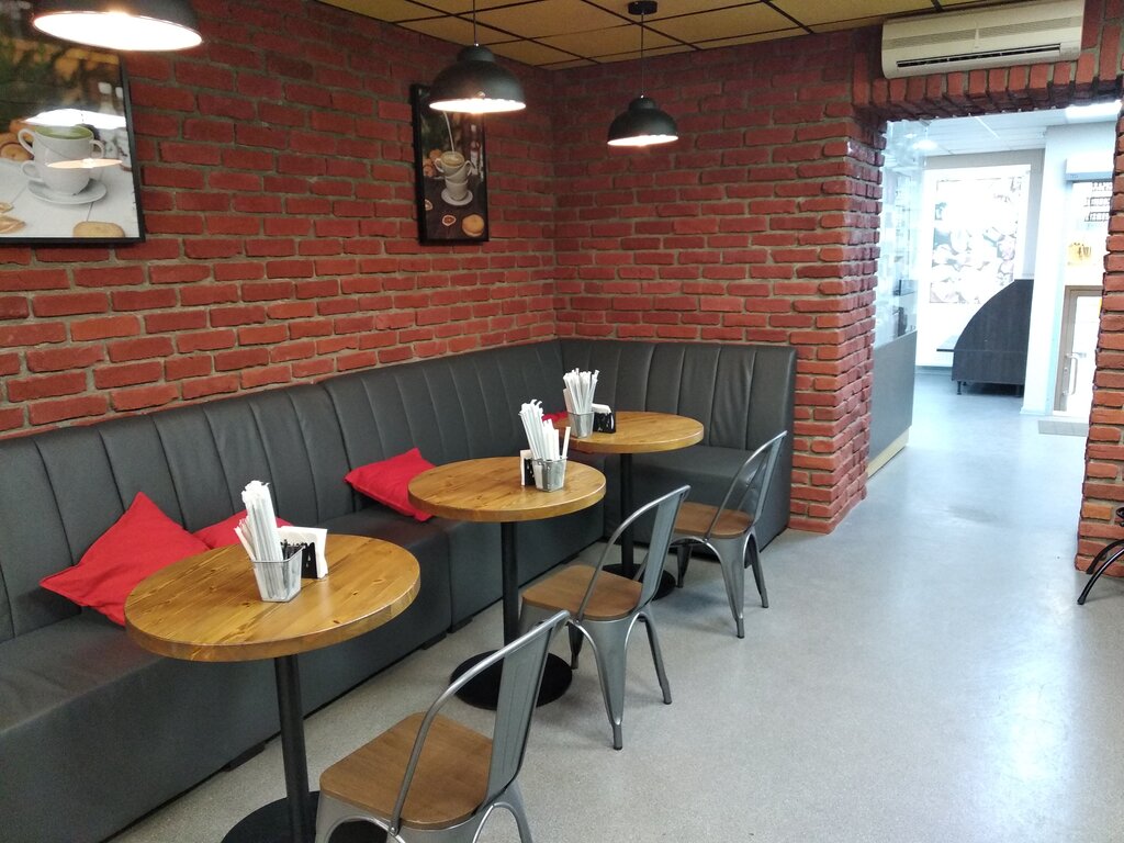 Kahve dükkanları Baggins Coffee, Saint‑Petersburg, foto