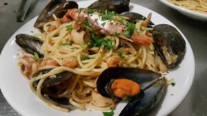 Pizzeria Ristorante Barkollo (Via Castello No:2, Pietraperzia), pizzacılar  Sicilya'dan