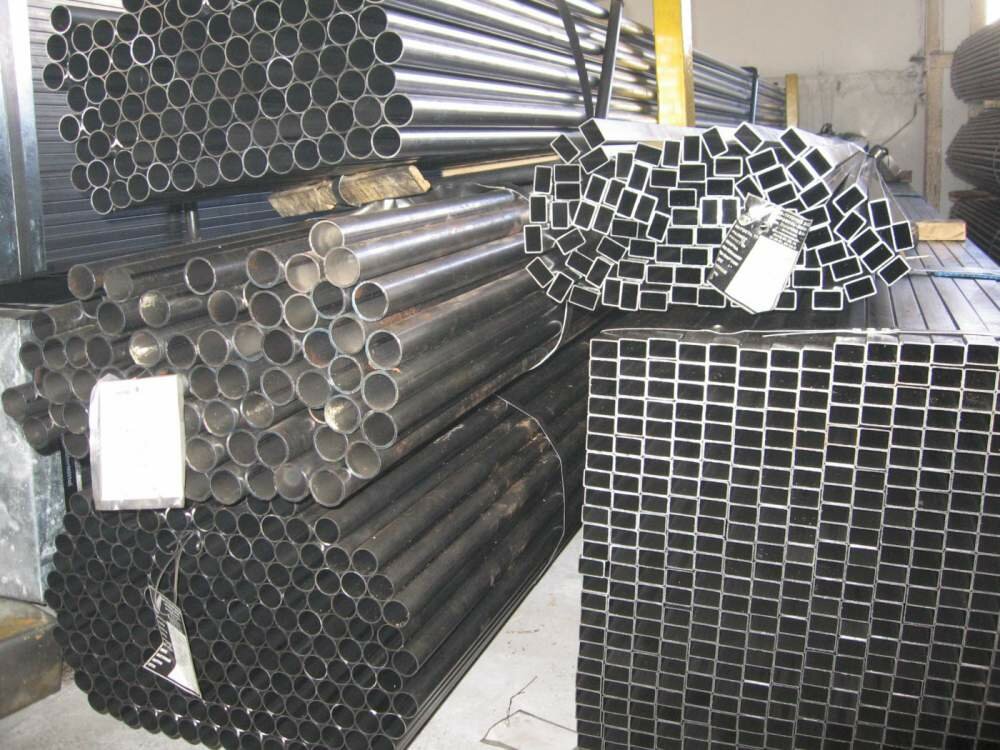 Hadde metal üretim ve satışı Metalloprokat Truby 76, Yaroslavl, foto