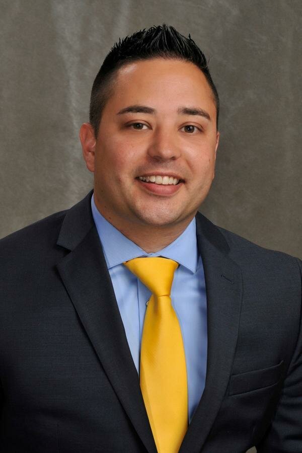 Yatırım fonu firmaları Edward Jones - Financial Advisor: Brandon Macias, İllinois, foto
