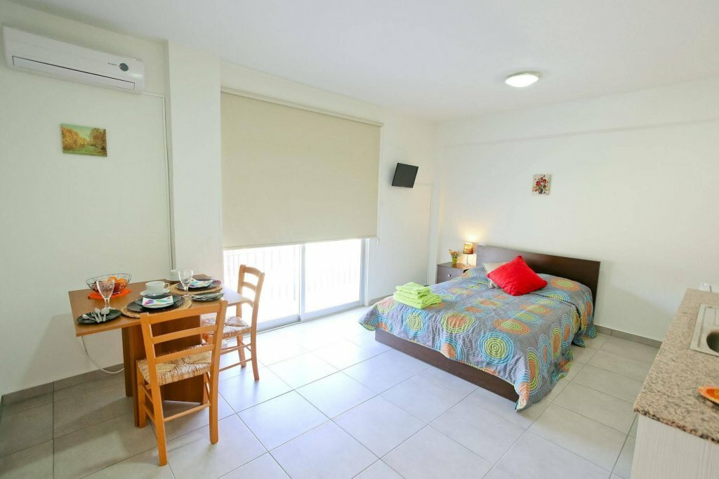 Otel P. Ioannou Flats, Larnaka, foto